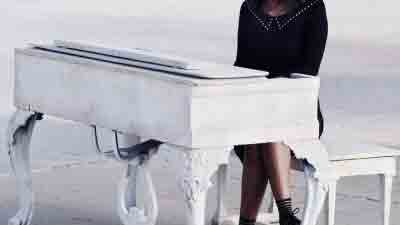 AAA Kitchen Recipes: Umvubo and Amasi (Phuthu Pap and Sour Milk) | 1Africa